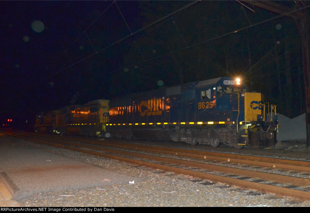 CSX SD50-2 8625 third out on Q300-30